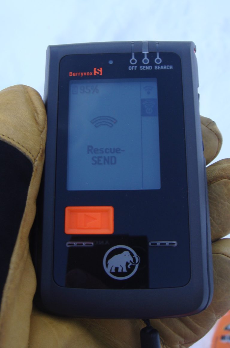 Mammut Barryvox S Avalanche Transceiver Review - HikeForPow(der)